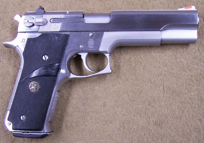 Smith & Wesson Model 645 Stainless Semi-Auto 45acp W/Pachmayrs For Sale ...