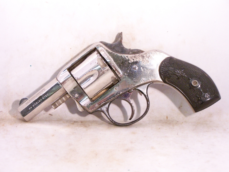 HARRINGTON & RICHARDSON, H&R 44 WEBLEY, THE AMERICAN, 5 SHOT, DOUBLE ACTION