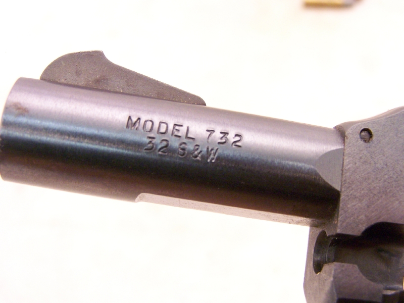 Harrington & Richardson, H&R Model 732, 6 Shot, 32 Smith & Wesson, 1969 ...