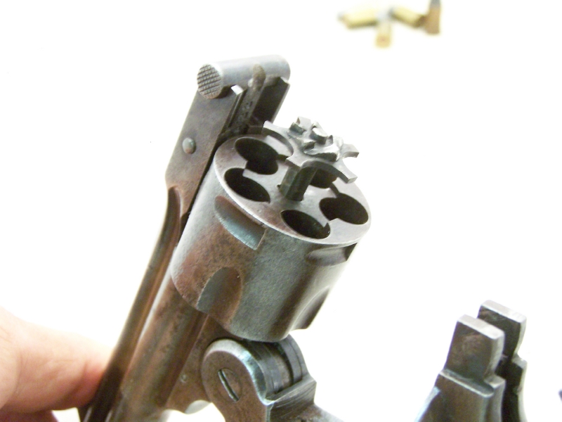 Howard, Meriden Firearms 5 Shot, Top Break, 32 S&W Cal, C&R Okay For ...