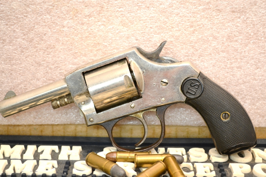 US REVOLVER, IVER JOHNSON, 5 SHOT, 32 SMITH & WESSON, SOLID FRAME, C&R OK