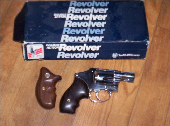 Smith & Wesson S&W 9mm Hammerless Revolver Model 940 J Frame For Sale ...