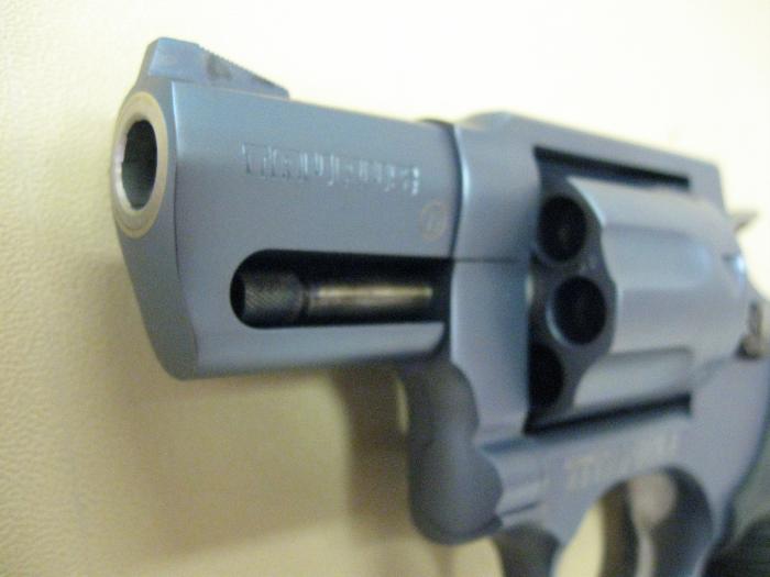 Taurus International Mfg. Co. Taurus Mod 617 Titanium .357 Magnum ...