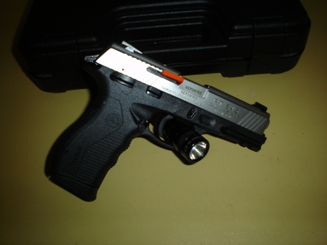 Taurus Pt845 .45acp Pistol 12rd For Sale at GunAuction.com - 11063562