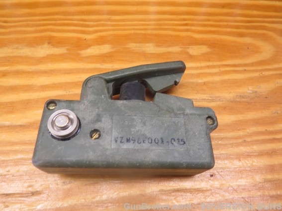 Military Detonator Test Set Blasting Cap M51 For Sale at GunAuction.com ...