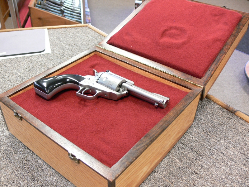 Gary Reeder Coyote Classic 218 Bee Custom For Sale at GunAuction.com ...