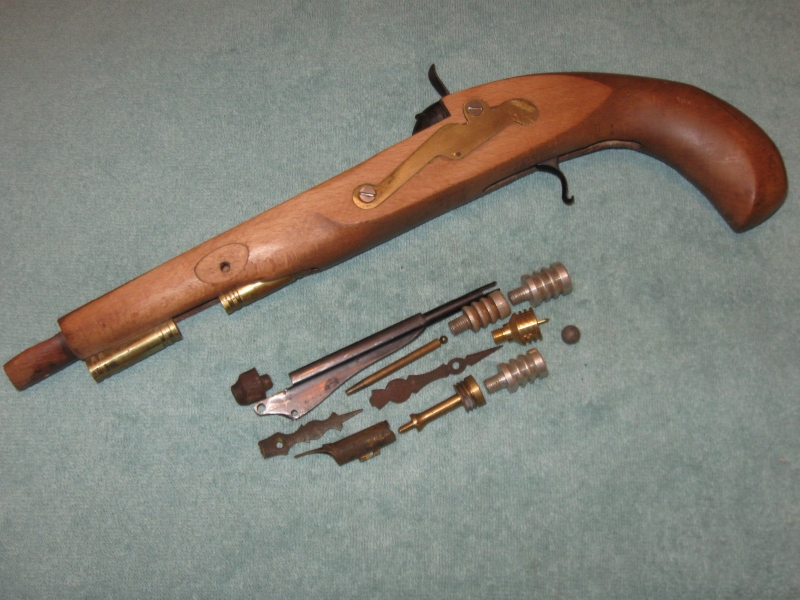 BLACK POWDER PISTOL MINUS BARREL AND TRIGGER GUARD - Picture 3