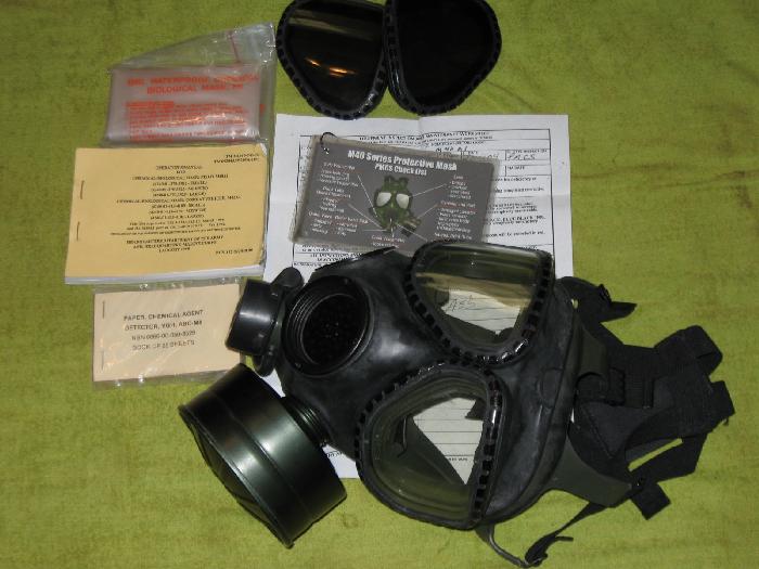 U.S. M40A1 CHEMICAL-BIOLOGICAL MASK - Picture 3