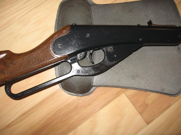 Daisy 111b Bb Gun For Sale at GunAuction.com - 8461827