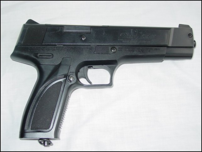 DAISY 2003 SEMI AUTO,.177 HELICAL CLIP,PISTOL