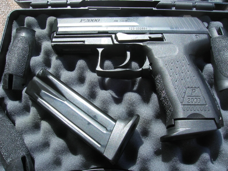 H&K Heckler & Koch P2000 Compact 40 Hk For Sale at GunAuction.com ...