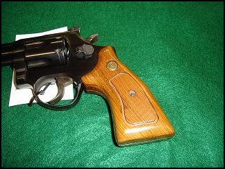 Taurus Model 761 Caliber 32 For Sale at GunAuction.com - 7455523