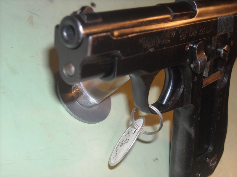 Unique Model 52 / Cal. 22 For Sale at GunAuction.com - 10328080