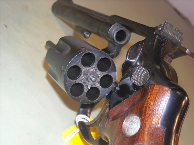 Taurus Model 86 / Cal. 38 Special For Sale at GunAuction.com - 10568922