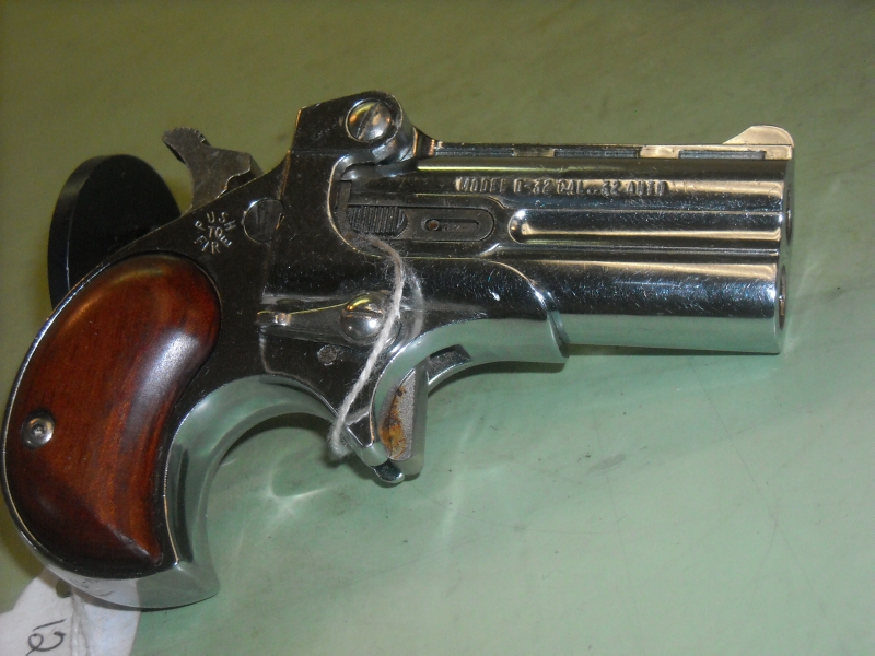 Davis Industries Model D-32 / Cal 32 Auto For Sale at GunAuction.com ...