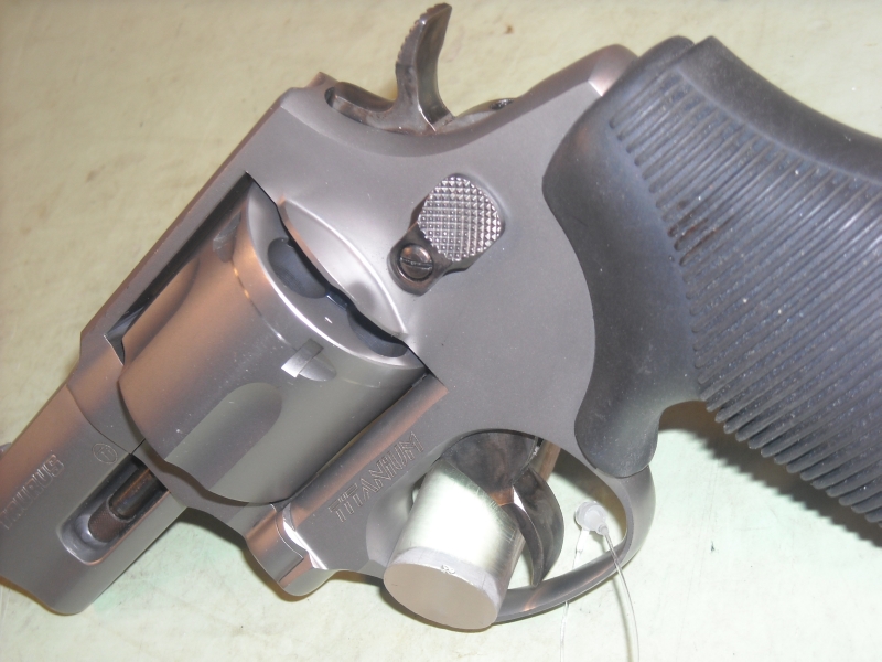 Taurus Mod 415 Titanium 41 Mag For Sale at GunAuction.com - 11458289