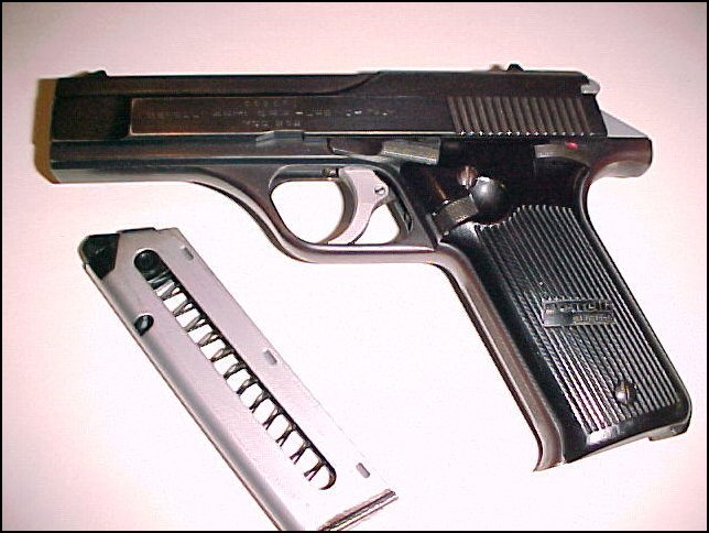 Benelli Armi S.P.A. Model B82 9x18 Ultra Police For Sale at GunAuction ...