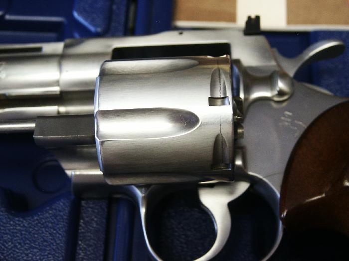 Colt Python Stainless 4 Inch Revolver For Sale at GunAuction.com - 9003079
