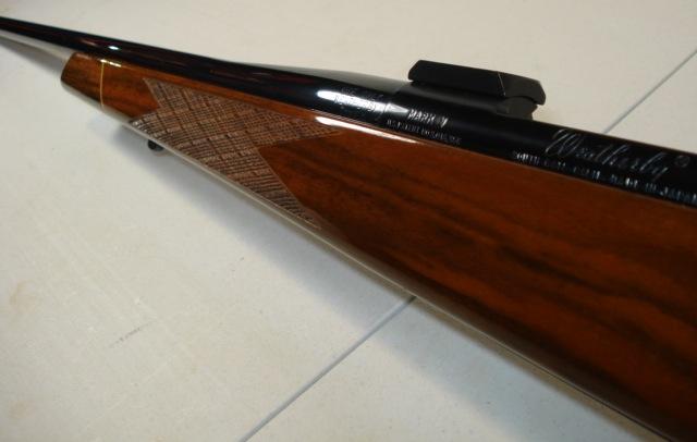 Weatherby Mark V Deluxe 7mm Weatherby Mag Rosewood Cap Gorgeous No Rsv ...