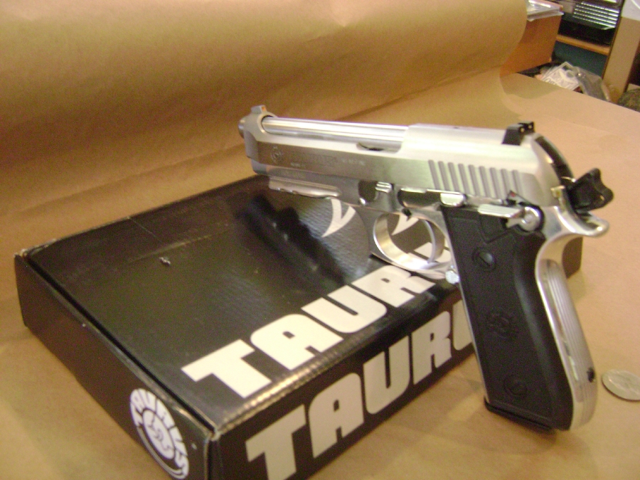 Taurus 1-920159-17 92ss-17 Pt92 17+1 9mm 5 9mm Luger For Sale at ...