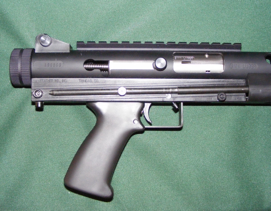 Feather Industries, Inc. At-9 9mm Semi Auto Take Down Carbine W/Case ...