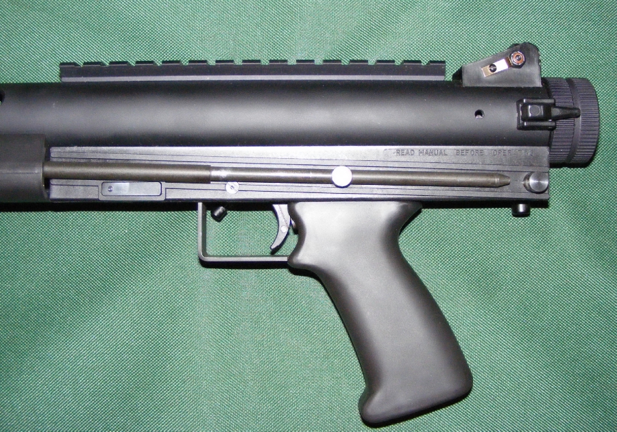 Feather Industries, Inc. At-9 9mm Semi Auto Take Down Carbine W/Case ...