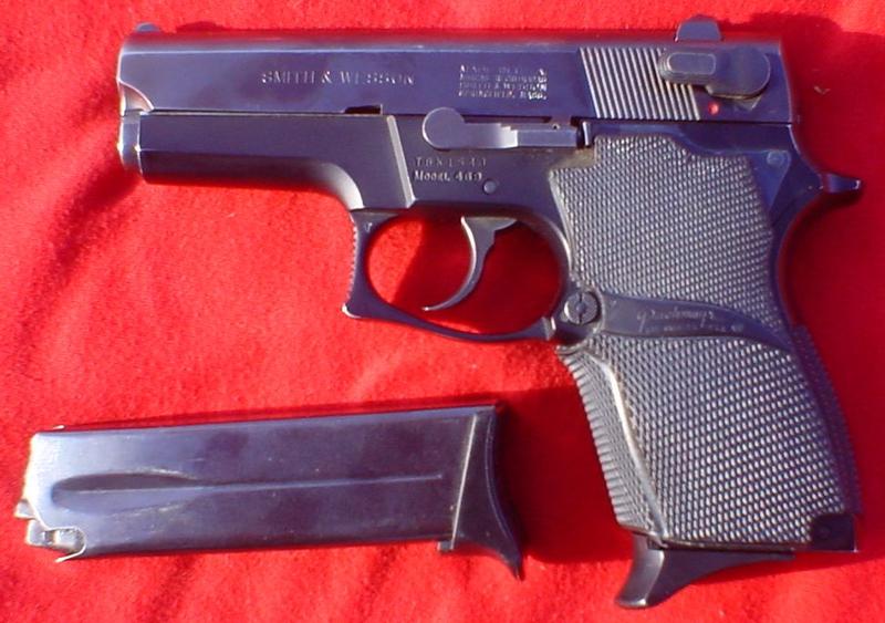 Smith & Wesson Smith & Wesson, S&W model 469,compact 9mm,Exc
