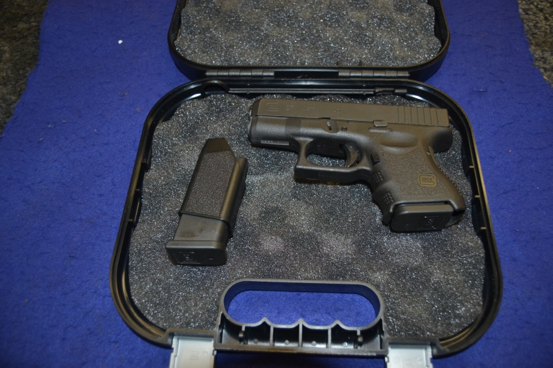 Glock 27 .40 S&W Clean W/ Box Nice Gun For Sale at GunAuction.com ...