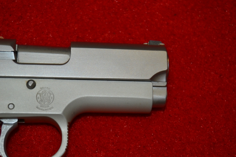 Smith & Wesson Model 4013 .40s&W W/ 2 Mags Previously Owned For Sale at ...