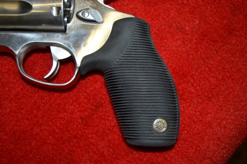 Taurus Judge .410/.45lc 3 Inch Magnum Polished Stainless For Sale at ...