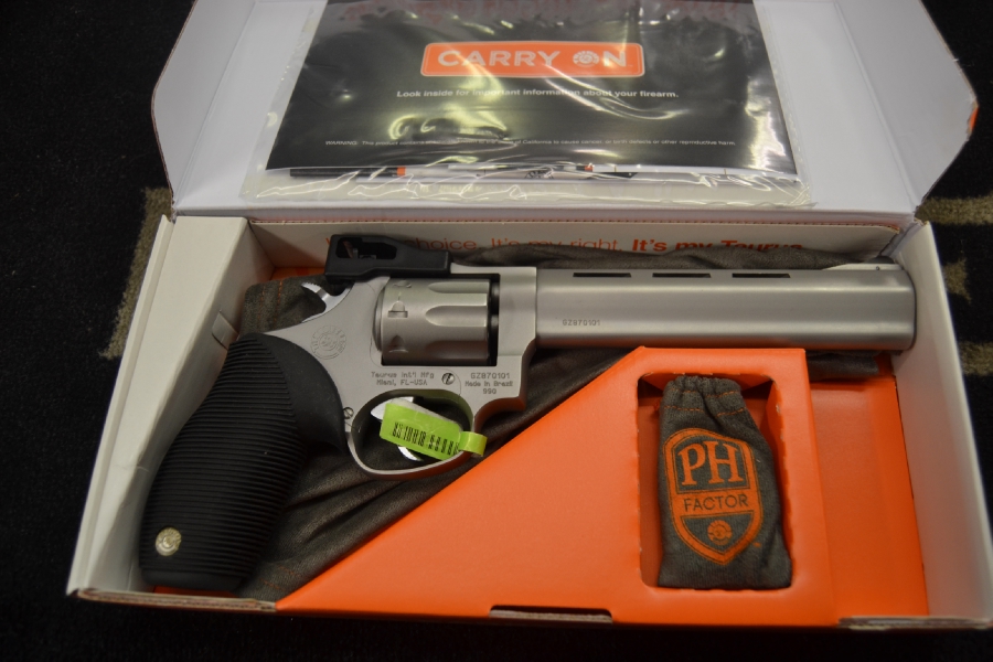 Taurus M990 6.5in M Ss 22 Lr 9-Shot New In Box For Sale at GunAuction ...
