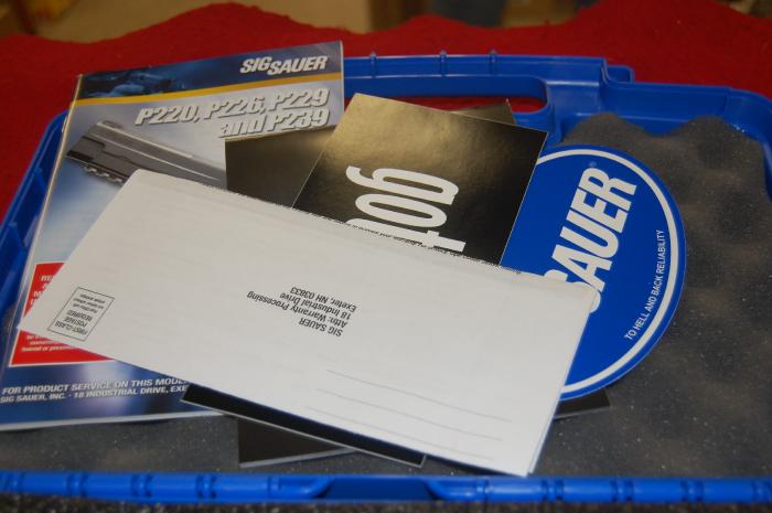 Sig Sauer P229 Sct 40 S&W Blue / Polymer For Sale at GunAuction.com ...