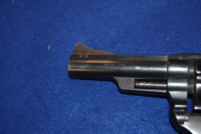 Astra 960 .38 Spl Blue / Wood For Sale at GunAuction.com - 9717032