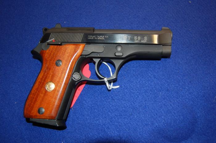 Taurus Pt 58 S .380 Acp Blue / Wood For Sale at GunAuction.com - 9810208