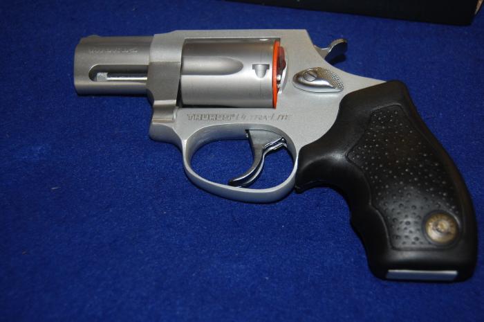 Taurus M85 Ultra Lite .38spl Stainless New In Box For Sale at ...