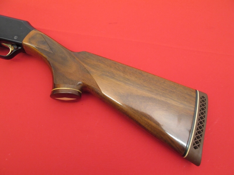 Weatherby Model 82 12ga Semi-Auto - Screw In Chokes -Nice Wood For Sale ...