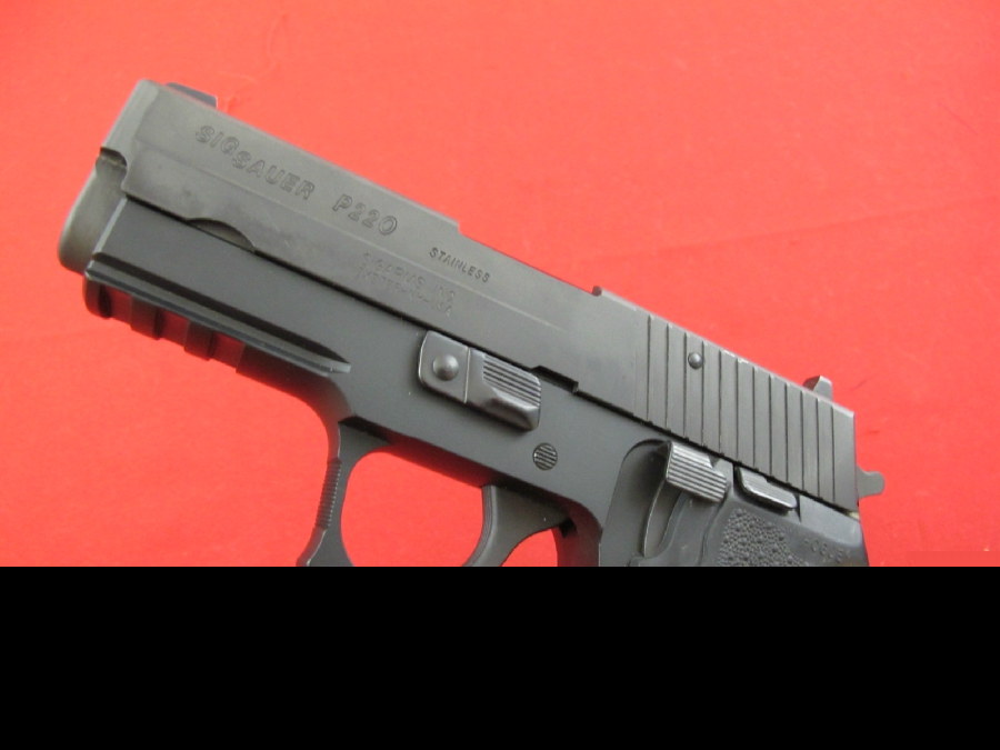 Sig Sauer P220 Carry, Rail, 45 Acp, Box, No Reserve For Sale at ...