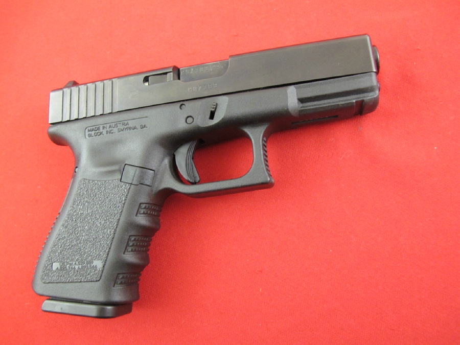 Glock Model 23 40sw Gen 3 Compact, W/Box, No Reserve .40 S&W For Sale ...