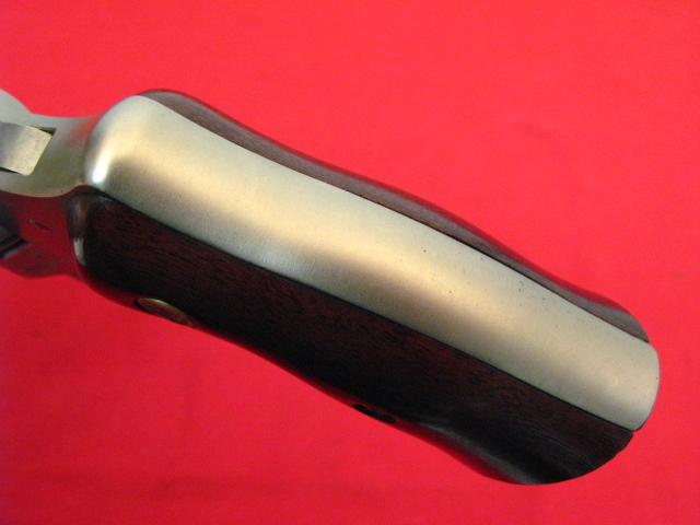 H&R Model 905 22lr 4in Nickel, 9 Shot For Sale at GunAuction.com - 9068267