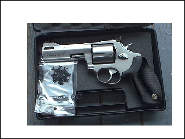 Taurus International Mfg. Co. Tracker M 455 Revolver 45ACP 4 Inch BELOW ...