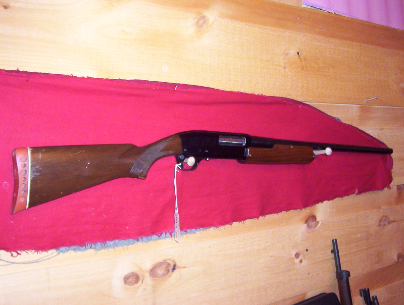 Harrington & Richardson, Inc. Model 440 Pump Action 12ga Shotgun For ...