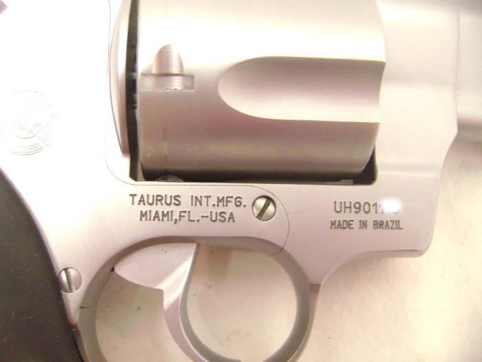 Taurus International Mfg. Co. Taurus Raging Bull 480 Ruger Revolver For ...