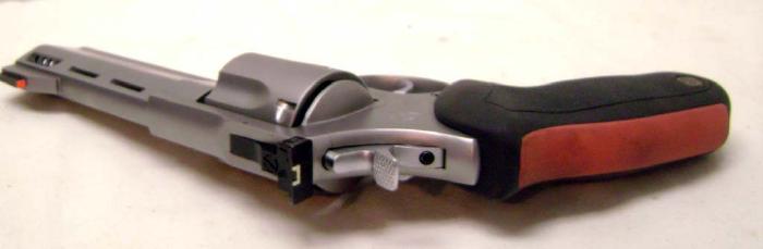 Taurus International Mfg. Co. Taurus Raging Bull 480 Ruger Revolver For ...