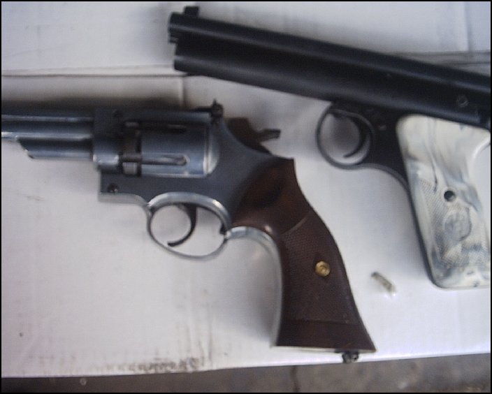 Benjamin 422 & Crosman38c Parts Guns For Sale at GunAuction.com - 6923801