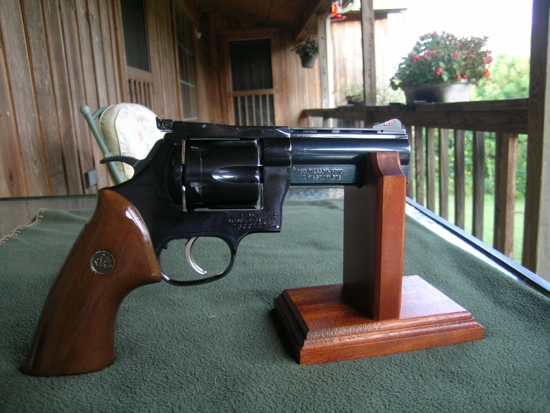 Dan Wesson 41 Magnum For Sale at GunAuction.com - 10582675