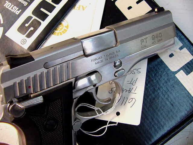 Taurus Pt-940 Stainless 40 S&W Lnib- No Reserve- Nice For Sale at ...
