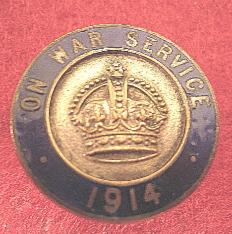 British Numbered 1914 Enamelled On War Service Pin For Sale at ...