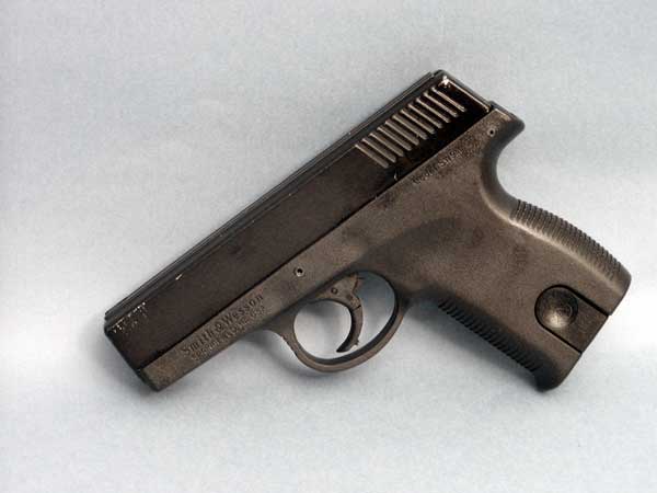 Smith & Wesson Sw9m Sigma 9mm Sub-Compact Dao For Sale at GunAuction ...