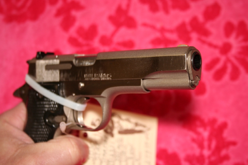 Star Model S 380 Acp The Gun Has The Factory Grips And A 9 Round ...