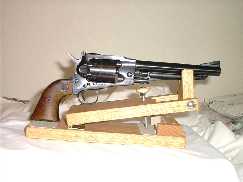 BLACK POWDER REVOLVER LOADING STAND / PISTOL REST - Picture 3